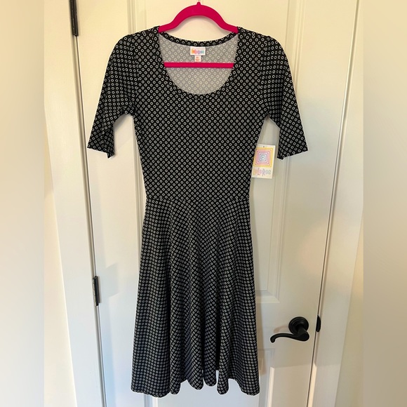 LuLaRoe | Dresses | Lula Roe Nicole Dress Xs | Poshmark